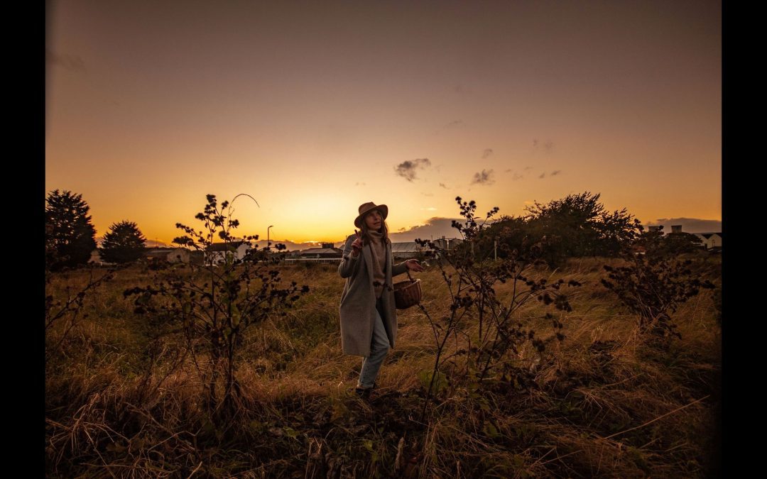 LUCY CUZZOCREA (Wild Roots Foraging) | The Post Apocalypse School Of ...